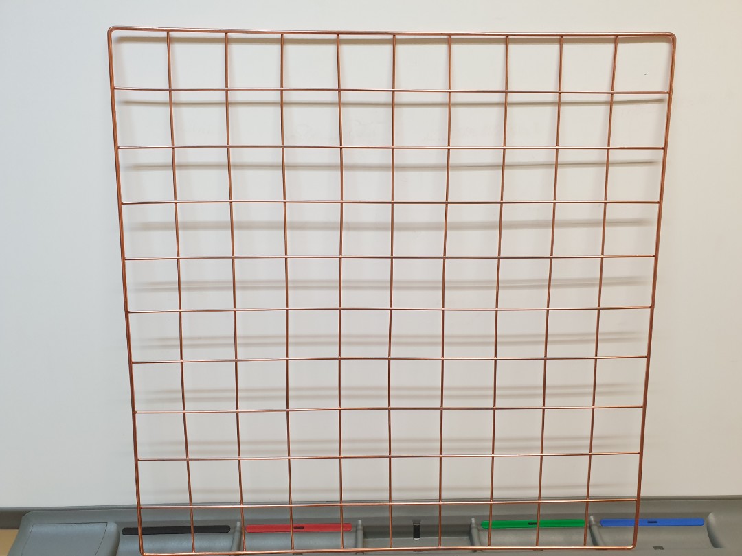 Wire Mesh Grid Display in Rose Gold, Design & Craft, Craft Supplies ...