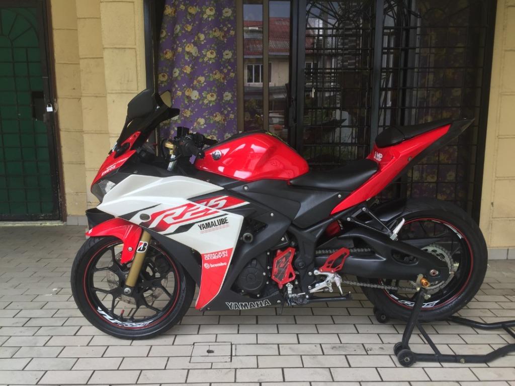 Yamaha R25 V1 Full Accessories, Low Mileage & PC5 Installed, Motorbikes ...
