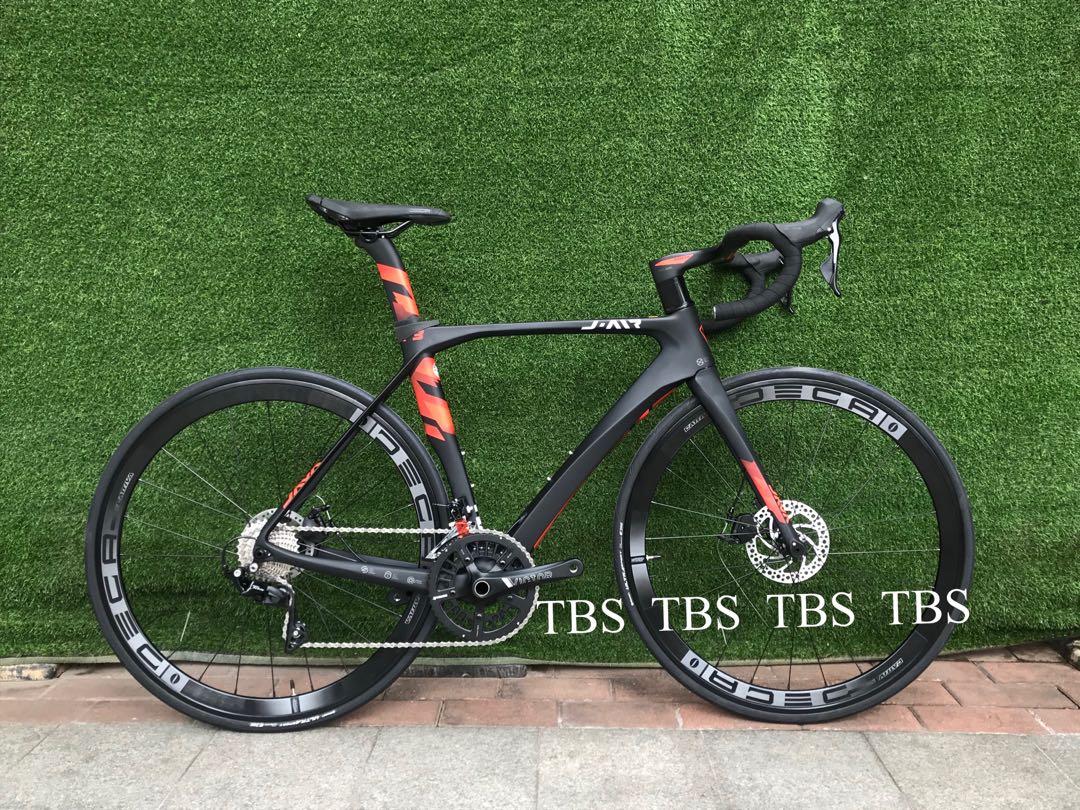 2021 最新款 JAVA JF3 J-F3 FEROCE 3 碟剎 22S 桶軸快拆 碳纖公路車 $9800送水架前後蛙燈, 運動產品, 單車及配件, 單車 - Carousell