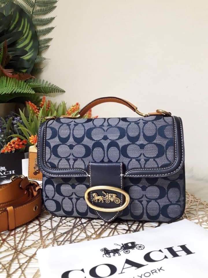 Coach Riley Top Handle, Women's Fashion, Bags & Wallets, Cross-body ...