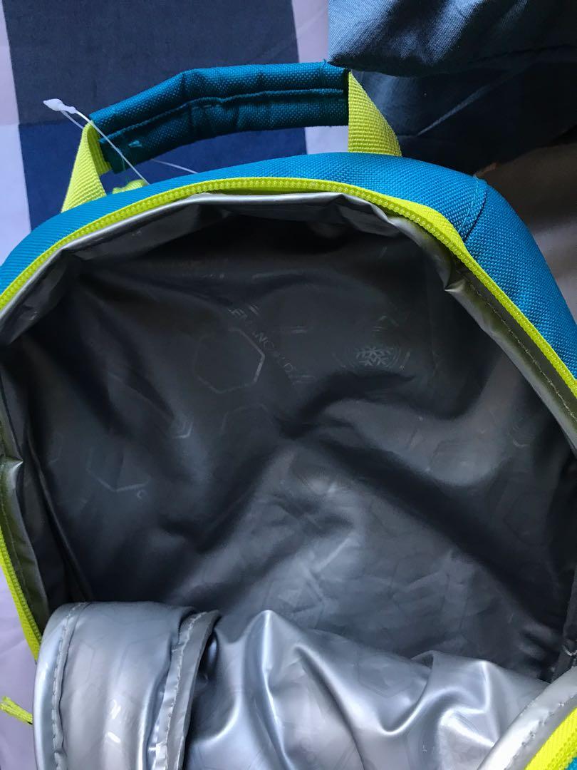 Coleman 10L Insulated Leak Proof Backpack, Men's Fashion, Bags ...