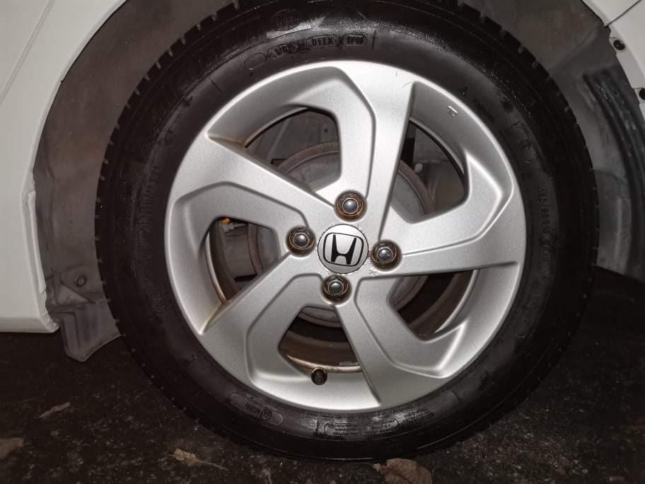 Honda city 15inch rim with tyre, Auto Accessories on Carousell