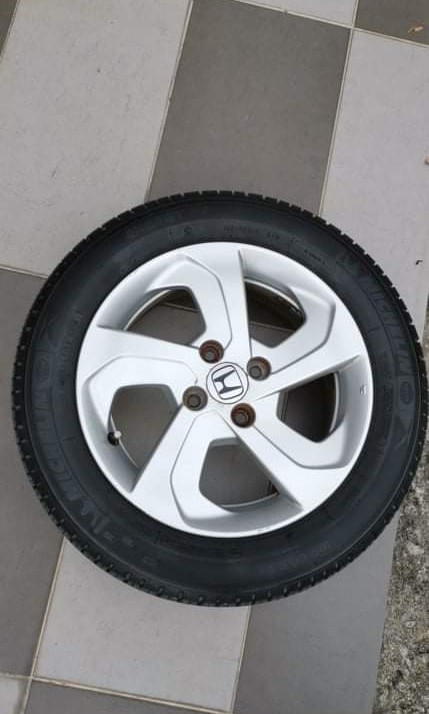 Honda city 15inch rim with tyre, Auto Accessories on Carousell