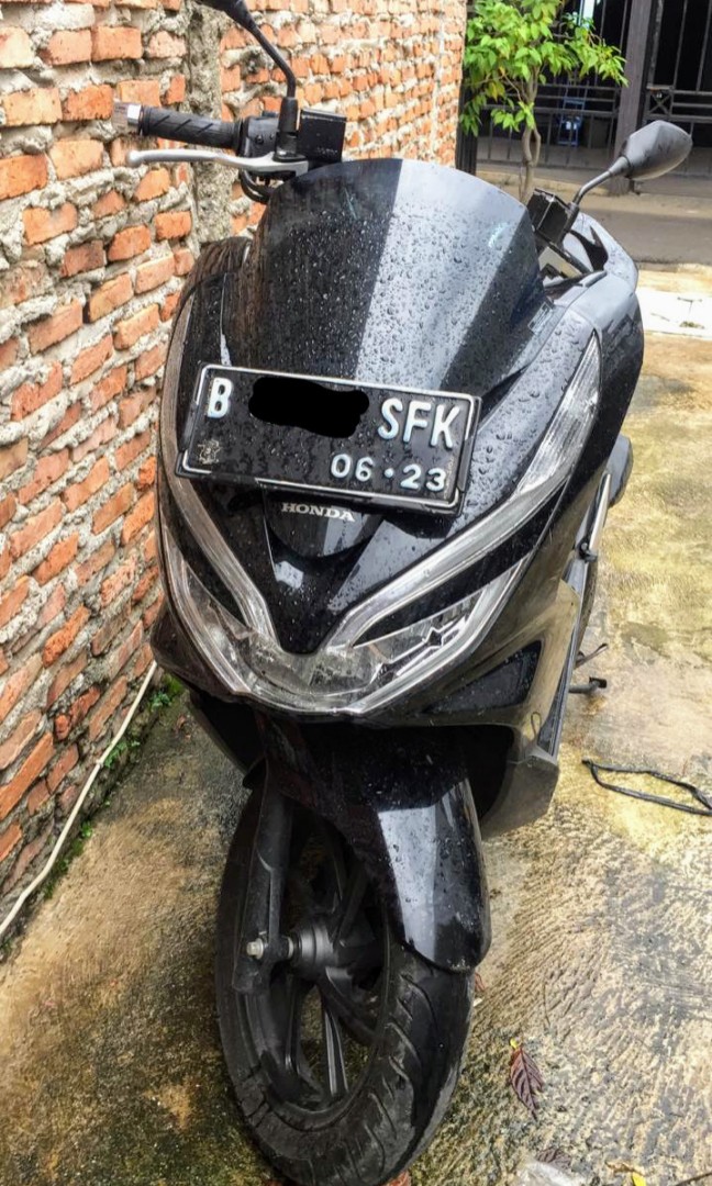 Honda PCX Keyless 2018, Motor di Carousell