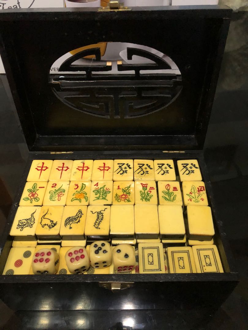 “Huat” portable min mahjong Chinese tradition set, Hobbies & Toys, Toys ...