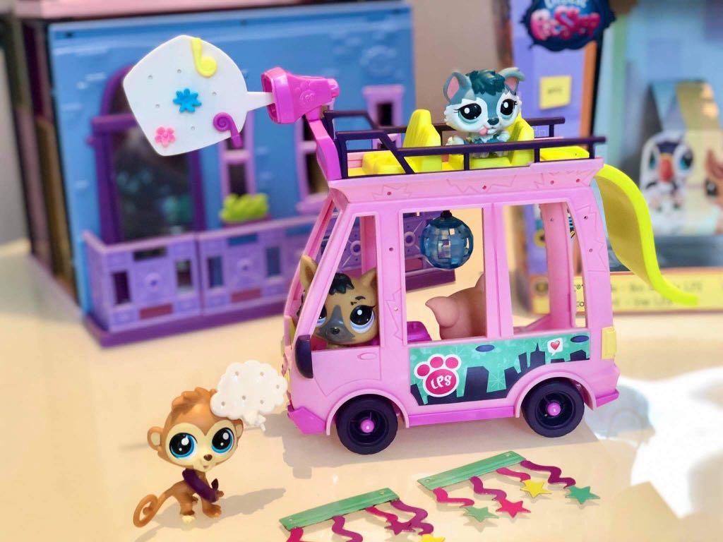 LPS Double Decker Bus, Hobbies & Toys, Toys & Games on Carousell