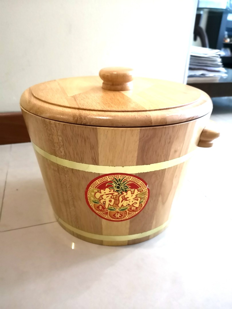 Wooden rice bucket, TV & Home Appliances, Kitchen Appliances, Cookers ...