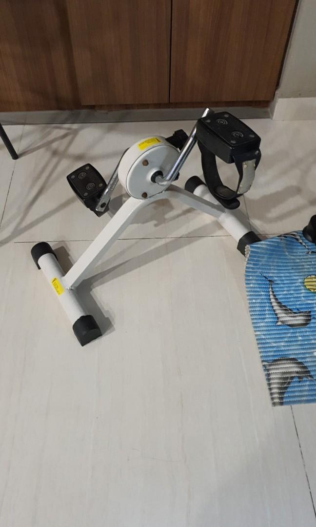 Elderly hand foot bike paddle, Sports Equipment, Exercise & Fitness ...