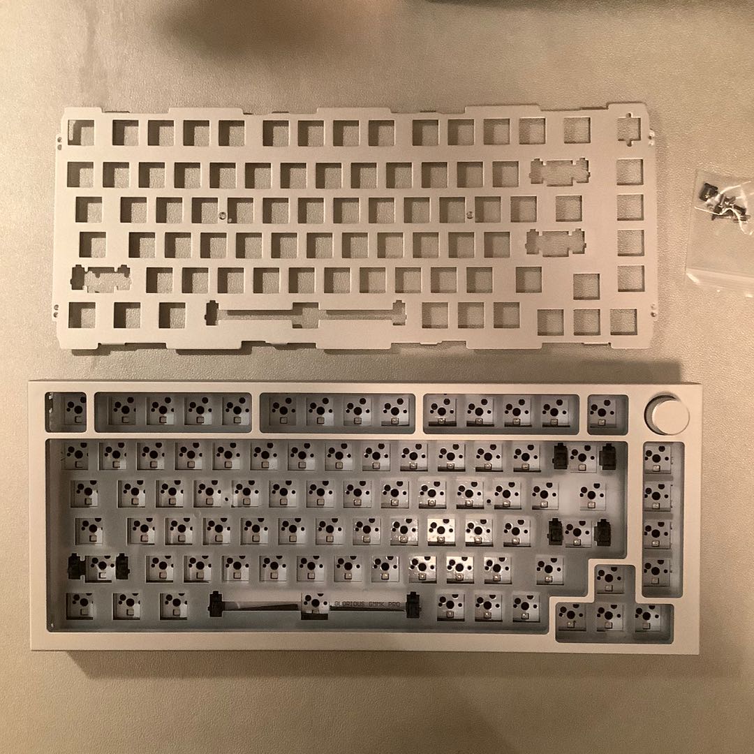 GMMK Pro + Polycarbonate Plate, Computers & Tech, Parts & Accessories ...