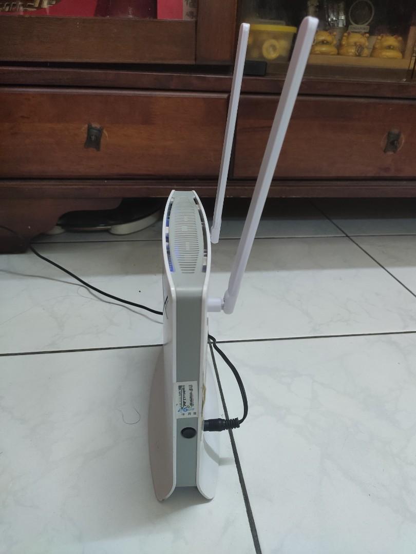 Huawei 4G LTE Modem (B593s-850) - Unlocked version, Computers & Tech ...