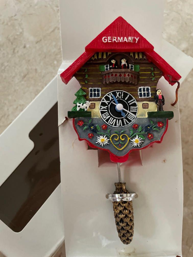 Intricate mini cuckoo clock fridge magnet, Hobbies & Toys, Toys & Games ...