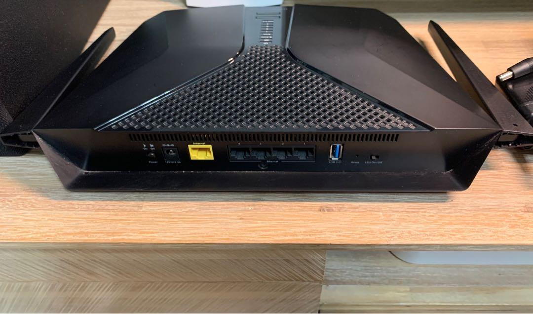 Nighthawk AX4 AX3000 WiFi Router (RAX40), 電腦＆科技, 商務用科技產品 - Carousell