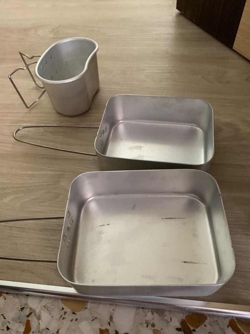 SAF mess tin, Sports Equipment, Hiking & Camping on Carousell