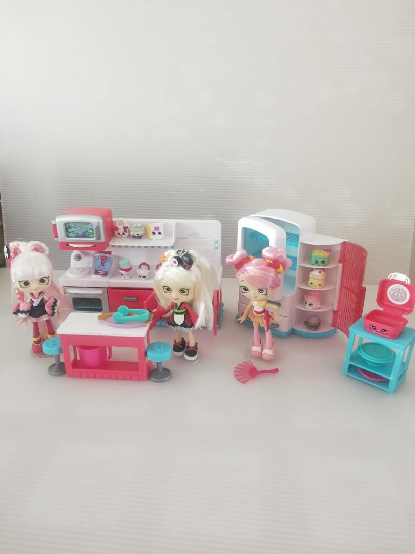 Shopkins Kitchen Set, Hobbies & Toys, Toys & Games on Carousell