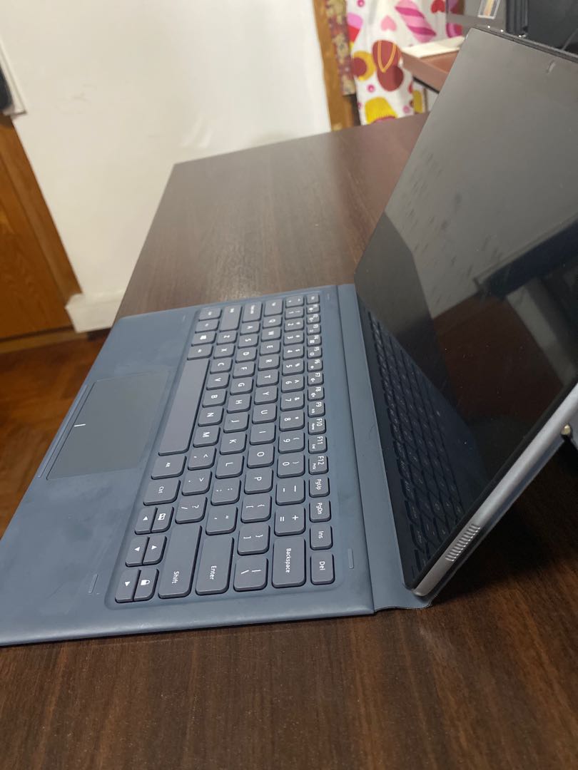 Windows Surface Pro lookalike laptop tablet 2 in 1, Computers & Tech ...