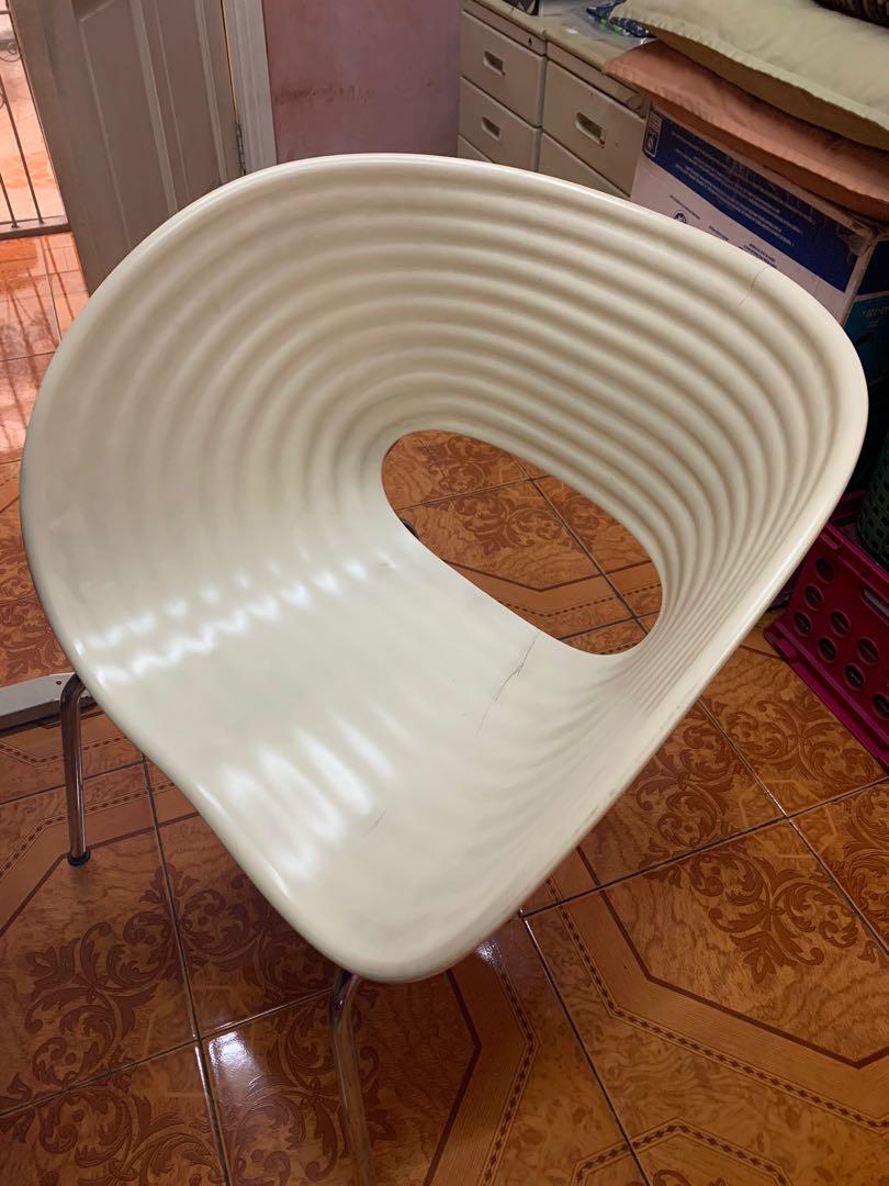 Circular chair, Furniture & Home Living, Furniture, Chairs on Carousell