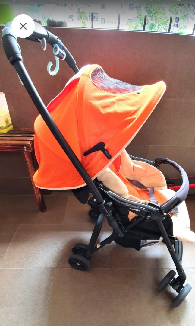 Combi Well Comfort WT250D, Babies & Kids, Going Out, Strollers on Carousell