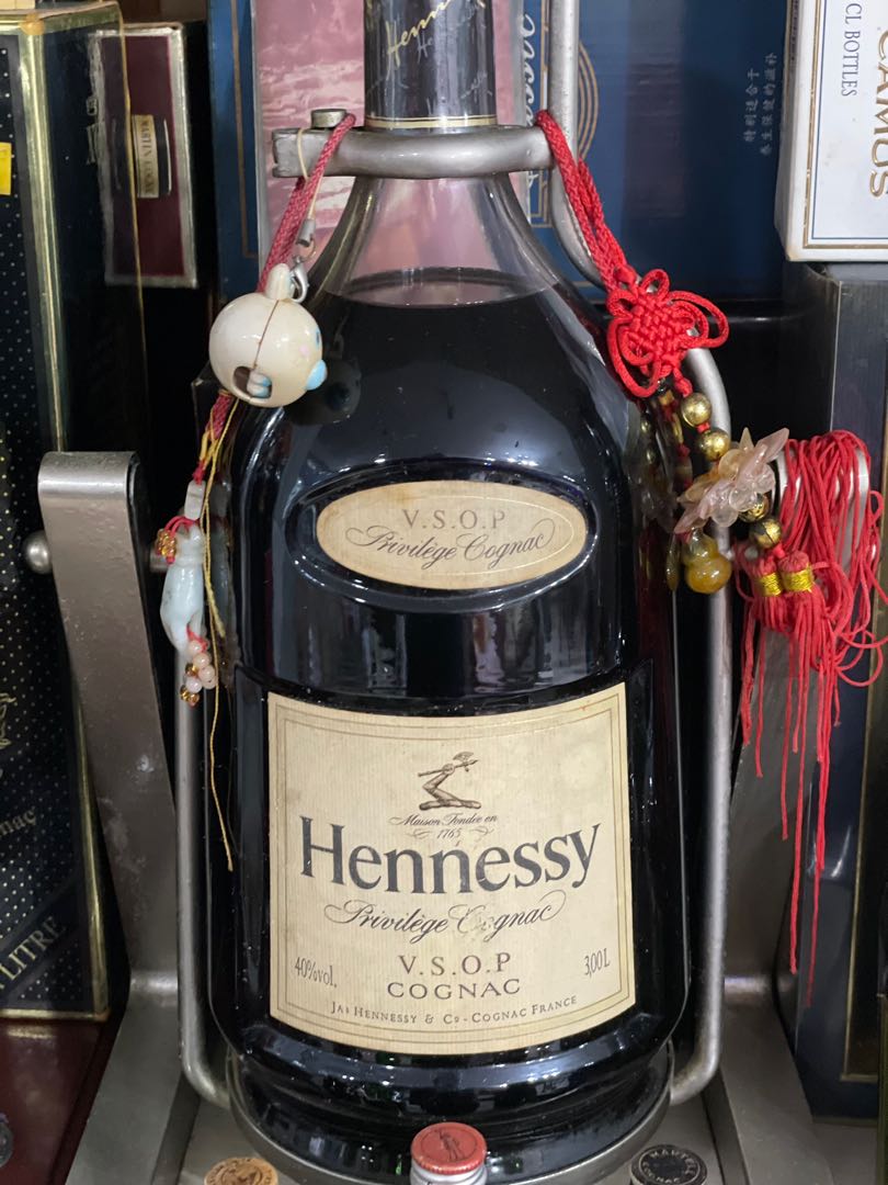 Hennessy 3 L, Food & Drinks, Alcoholic Beverages on Carousell