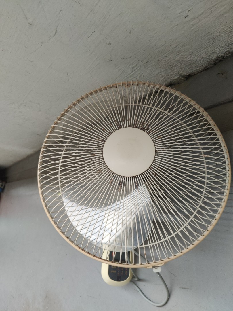 KDK Wall Bracket Fan, Furniture & Home Living, Lighting & Fans, Fans on ...