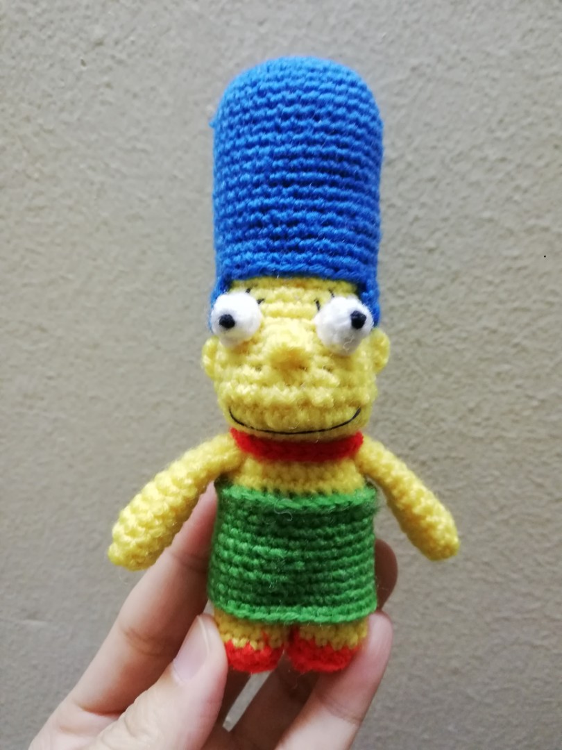 Marge Simpson amigurumi /crochet, Hobbies & Toys, Stationery & Craft ...