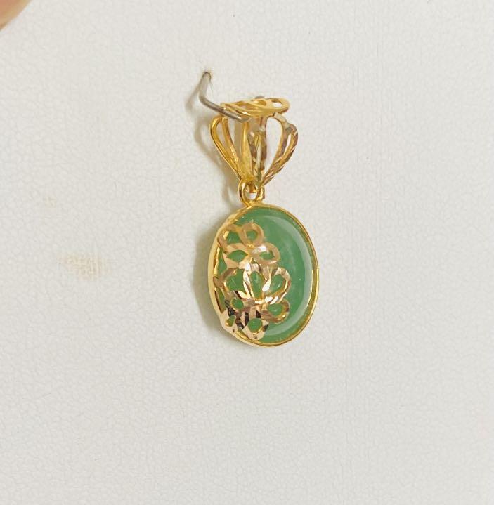 Myanmar A grade Jade Pandent, Women's Fashion, Jewelry & Organisers ...