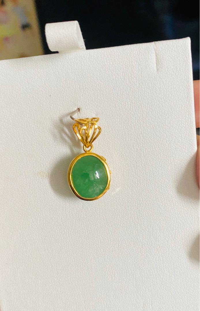 Myanmar A grade Jade Pandent, Women's Fashion, Jewelry & Organisers ...