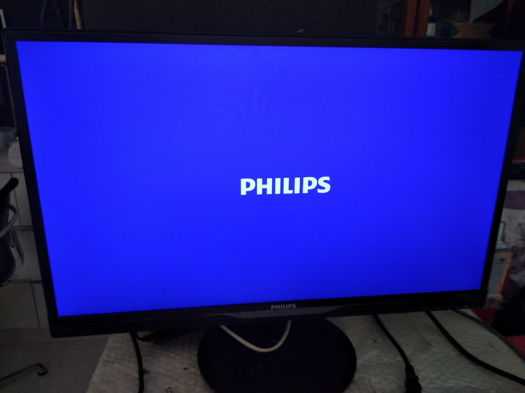 PHILIPS Monitor, Computers & Tech, Parts & Accessories, Monitor Screens ...