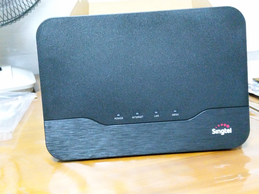 Singtel Mesh Router, Computers & Tech, Parts & Accessories, Networking ...