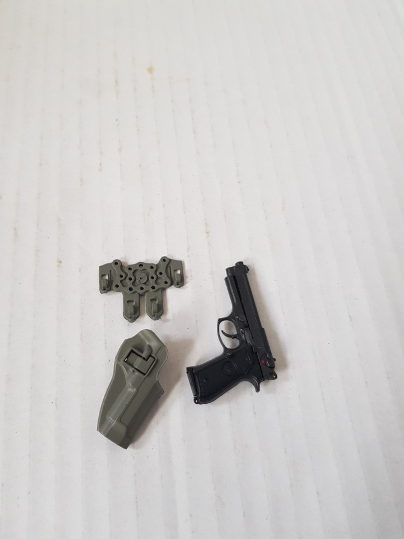 Soldier Story 1/6 scale TACP JTAC Pistol with holster, Hobbies & Toys ...