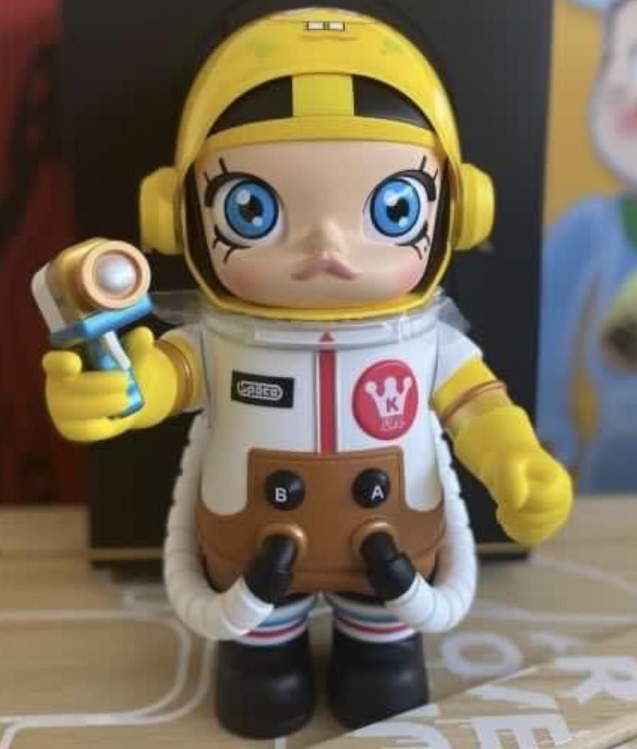 Space Molly x SpongeBob 400%, Hobbies & Toys, Toys & Games on Carousell