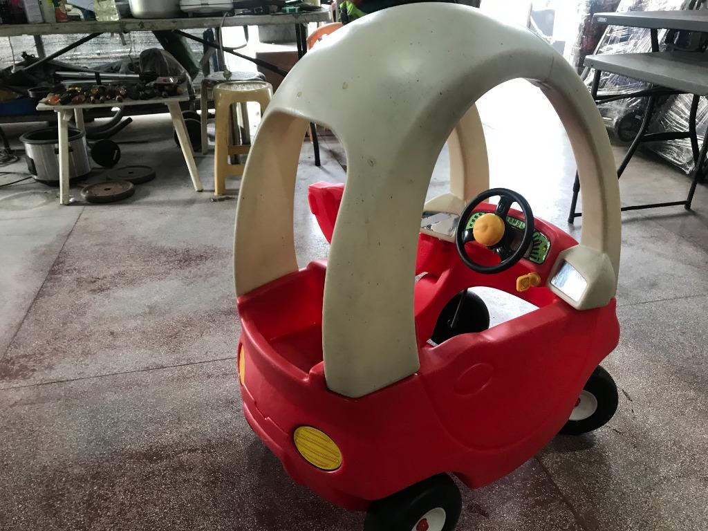Step 2 Little Tikes Red Car Ride on, Hobbies & Toys, Toys & Games on ...