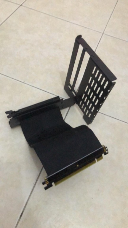 Tecware GPU Vertical Riser, Computers & Tech, Parts & Accessories ...