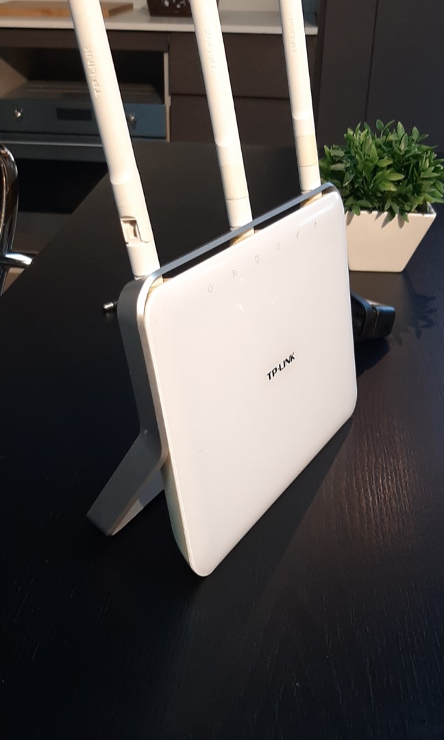 TP Link Archer C8 , Dual band gigabir Router, Computers & Tech, Parts ...