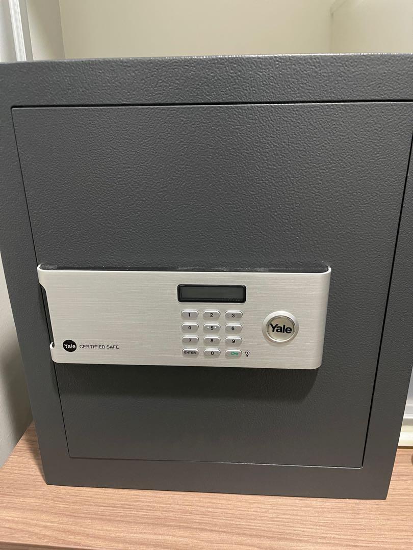 Yale Certified Home Safe - YSM/400, Furniture & Home Living, Security ...