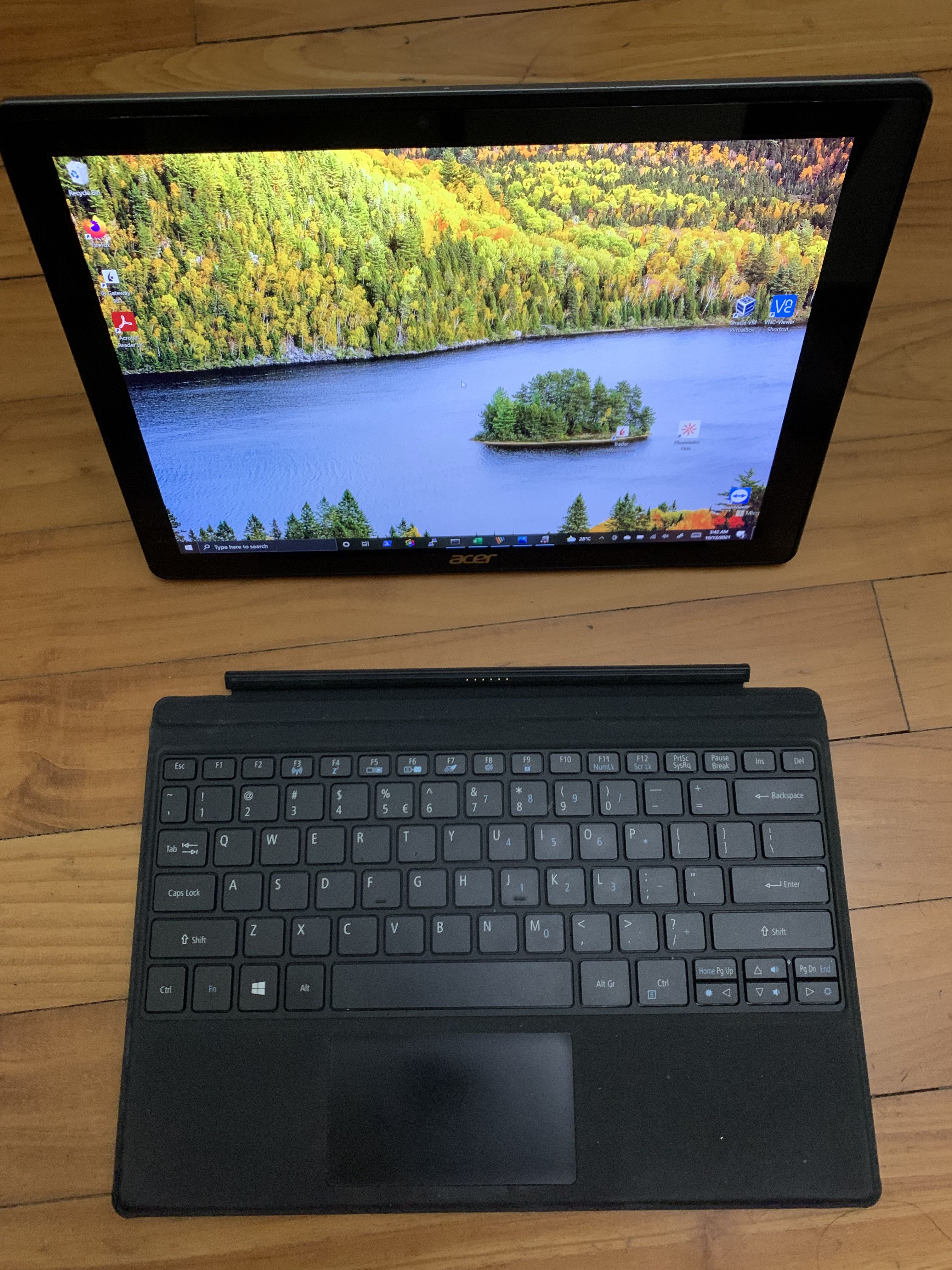 Acer Switchalpha 12 Ultrabook - detachable 2-in-1 touchscreen - Include ...