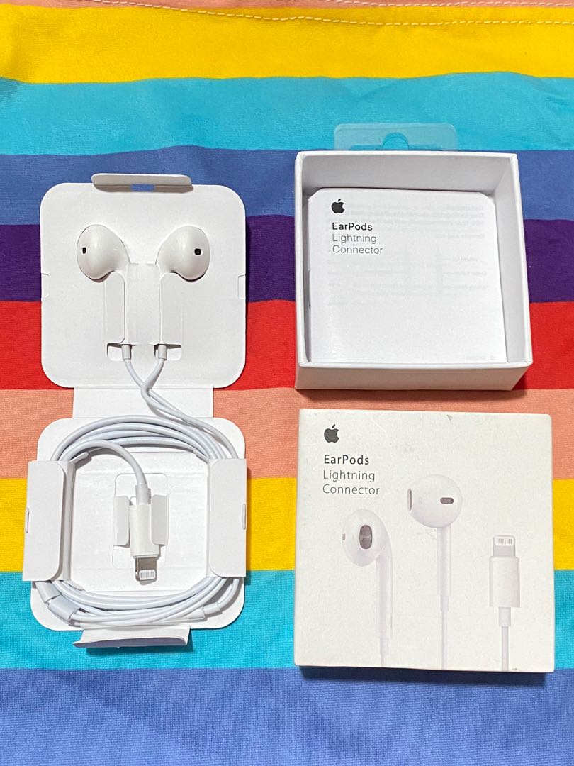 Apple iPhone iPad Lightning Earpods Headset with Box, Mobile Phones ...