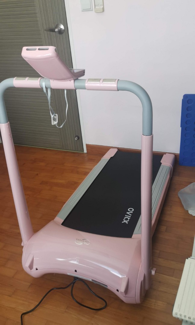 Gintell pink treadmill, Sports Equipment, Exercise & Fitness, Cardio ...