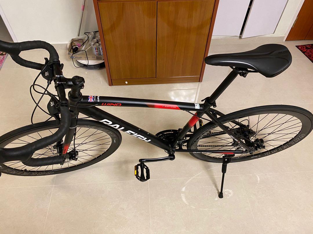 Raleigh road bike R700, Sports Equipment, Bicycles & Parts, Bicycles on ...