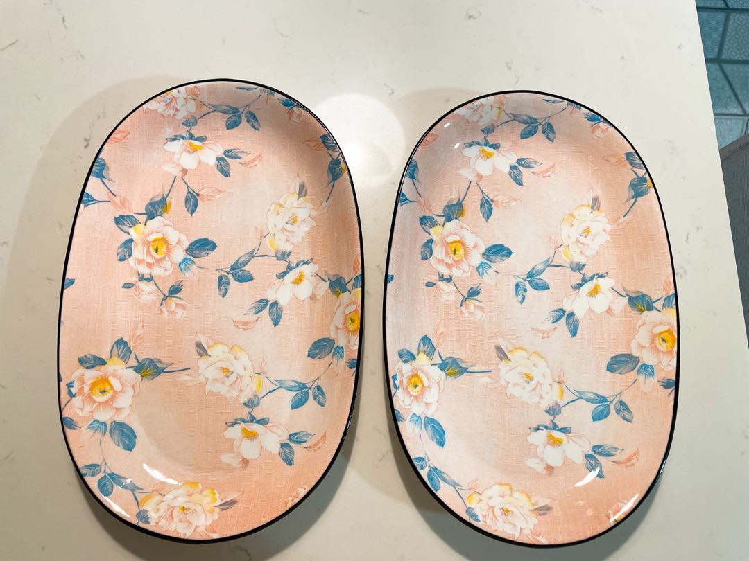 Table Matters Oval Shaped Plates, Furniture & Home Living, Kitchenware ...