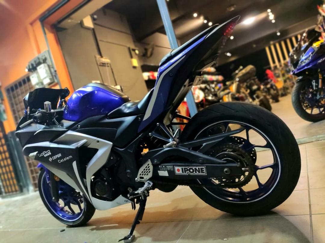Yamaha R25 Blue Raven 2016 250r, Motorbikes on Carousell