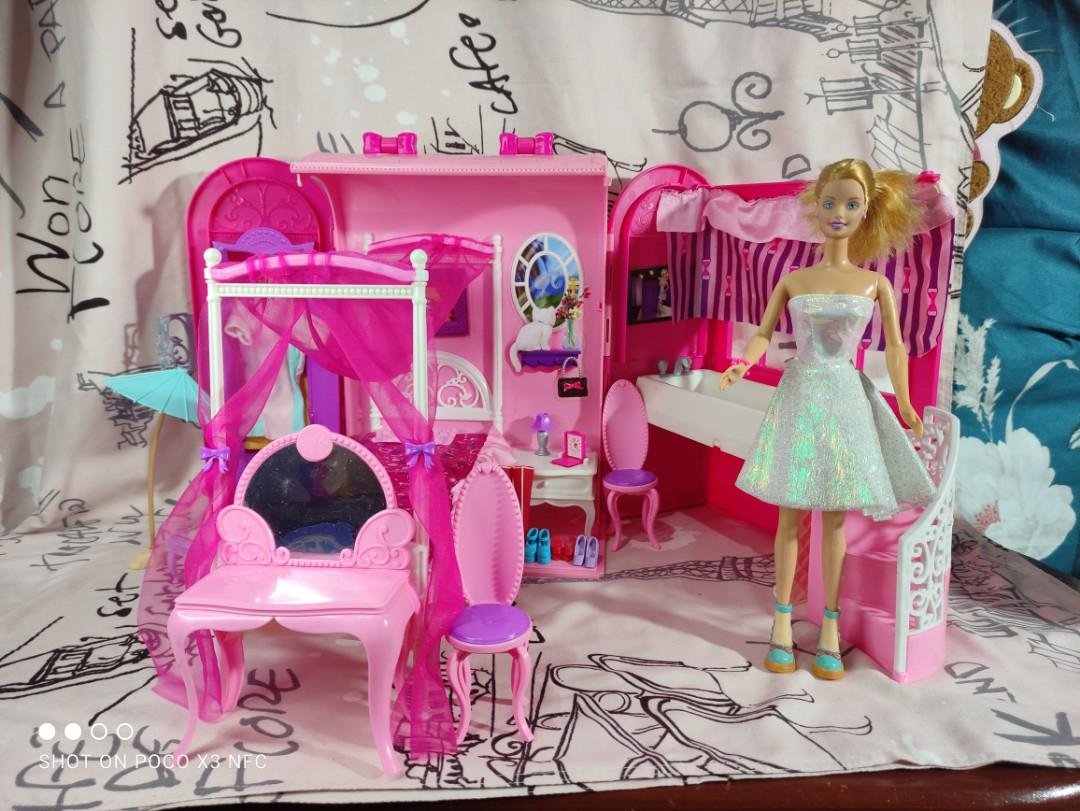 1966 Barbie Mattel with Complete collapsible Dollhouse, Hobbies & Toys ...