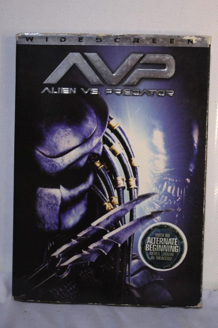 As Set: Alien vs predator and alien vs predator 2 requiem set original ...