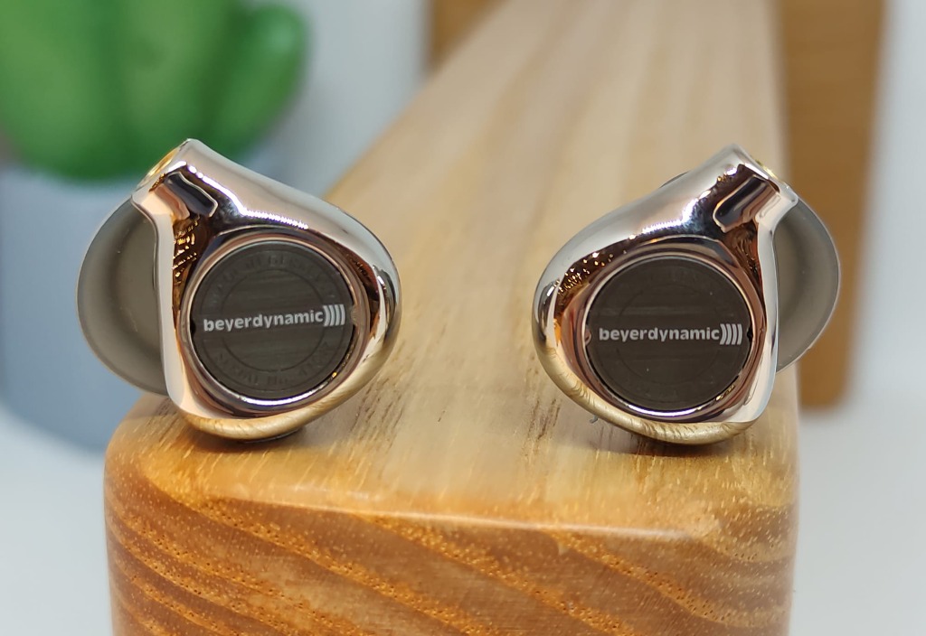 Beyerdynamic XELENTO Wired Tesla Earphones (No Mic) (3 Months Warranty ...