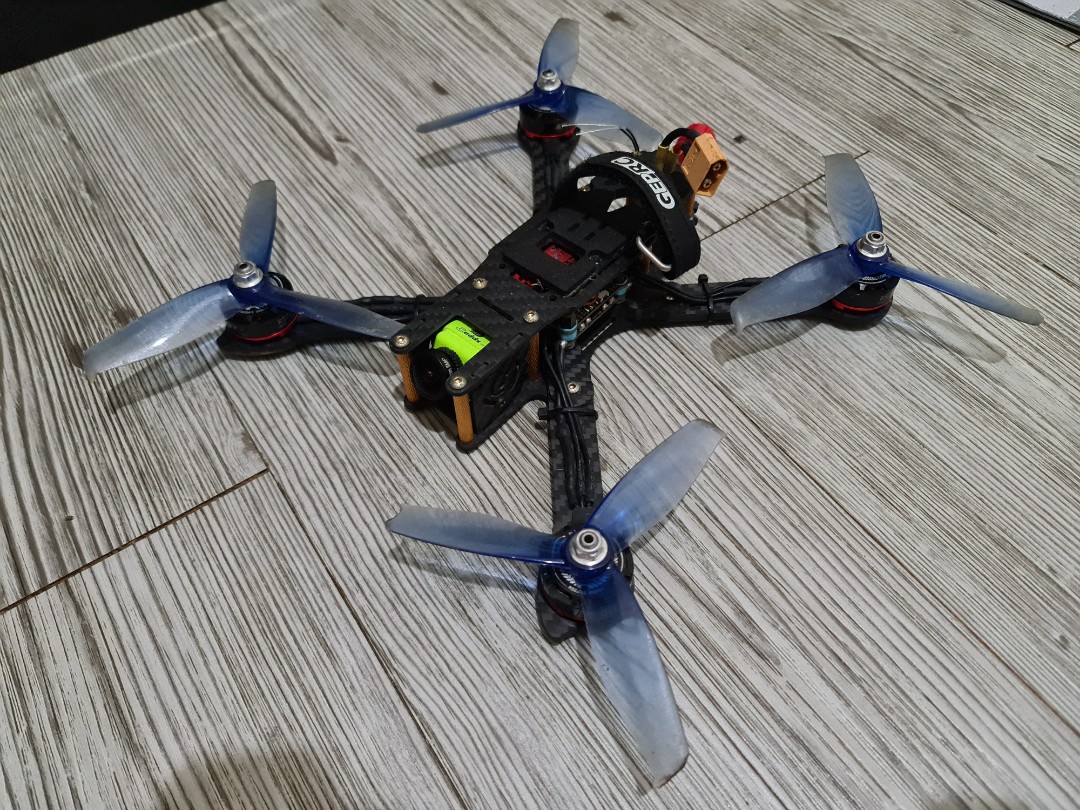 Custom fpv drone 5 inch, Photography, Drones on Carousell
