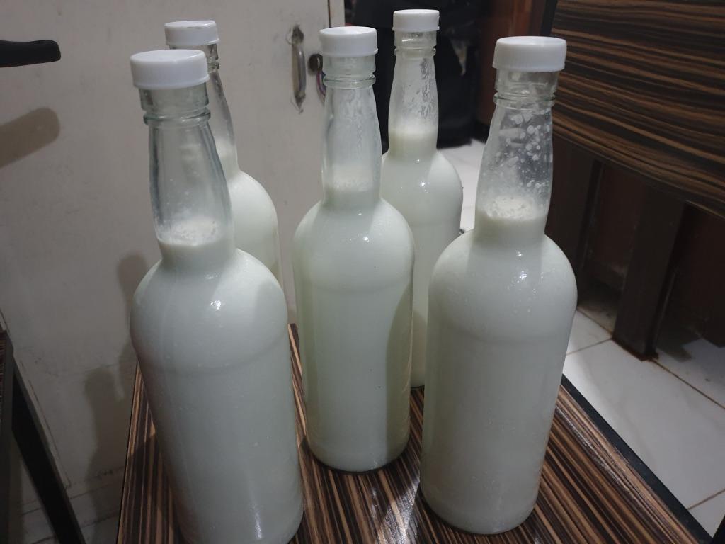 Gatas ng Kalabaw / Carabao Milk, Food & Drinks, Beverages on Carousell