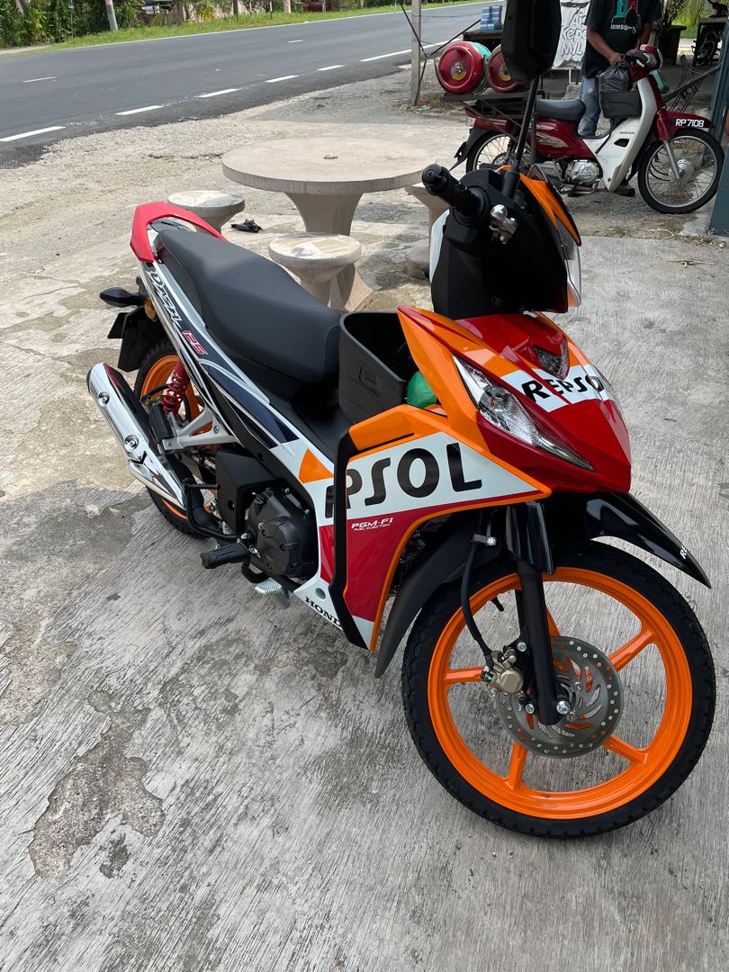Honda Dash Repsol 125 Fi, Motorbikes on Carousell