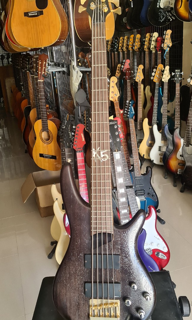 IBANEZ K5 FIELDY SIGNATURE 5-STRINGS BASS GUITAR, Hobbies & Toys, Music ...