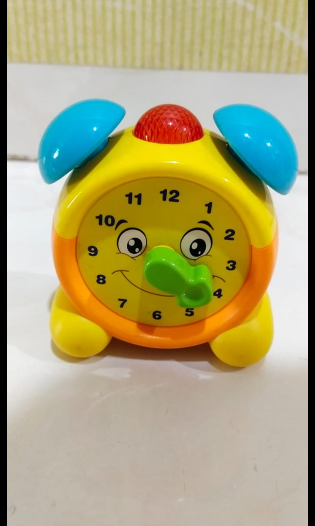 mainan edukasi jam, Toys & Collectibles, Mainan di Carousell
