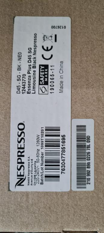Nespresso Coffee Machine Essenza Plus D45, TV & Home Appliances ...