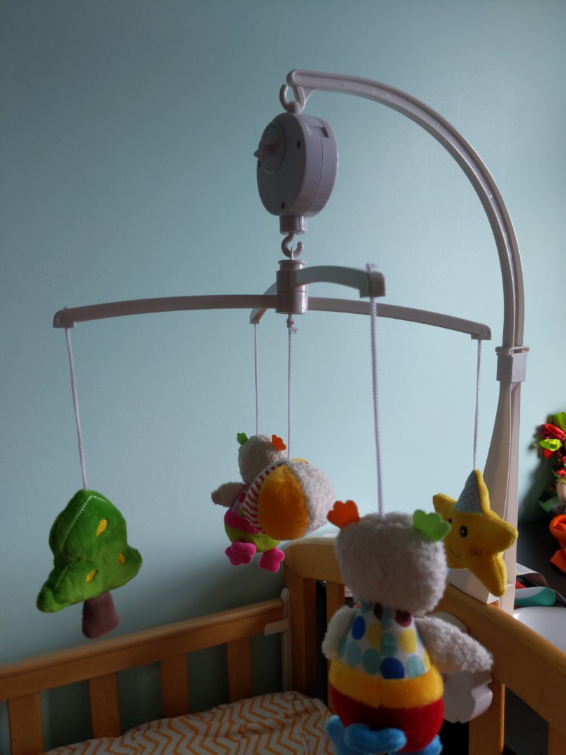 Self moving baby mobile cot playpen, Babies & Kids, Infant Playtime on ...